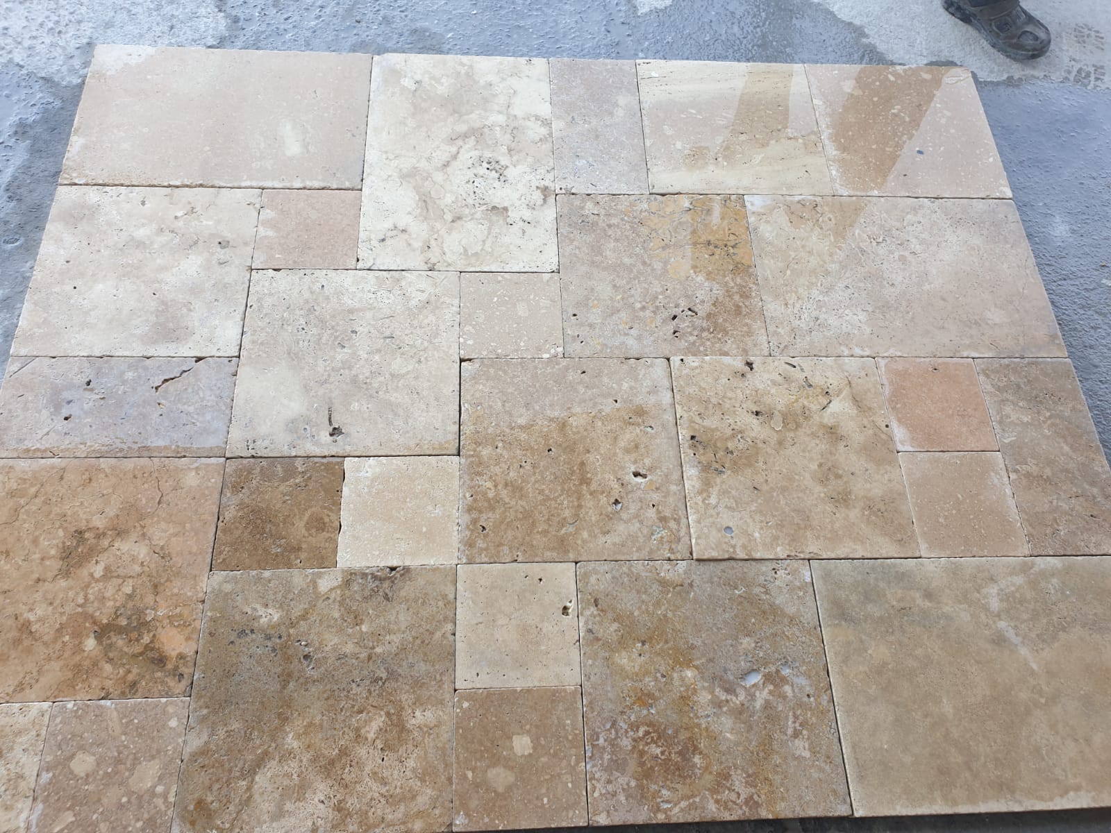 French Pattern Travertine | Maravillas Del Carmen